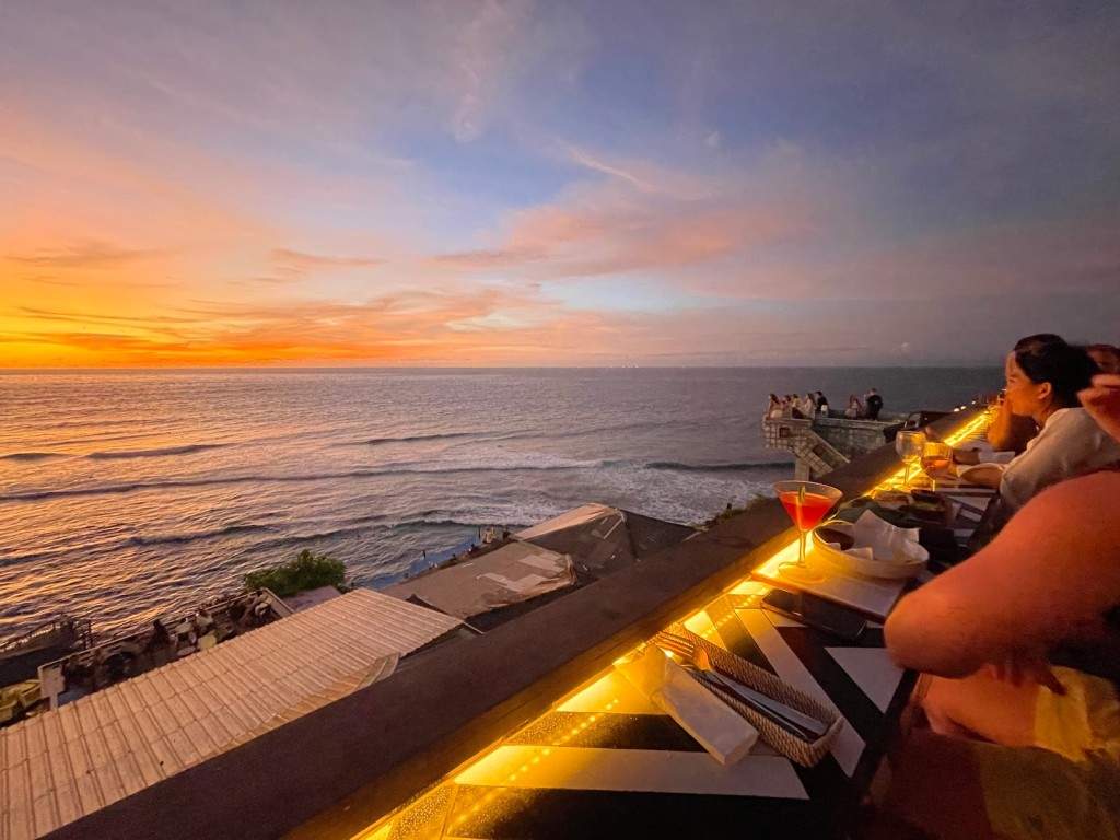 Tripio - It's never been easier to explore